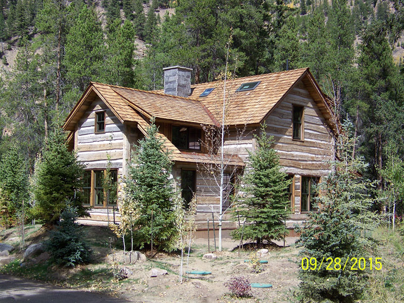Crested Butte: Double Top Frame & Finish | Gallery of Homes