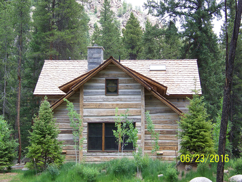 Crested Butte: Double Top Frame & Finish | Gallery of Homes